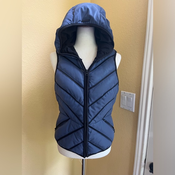 blanc noir | Tops | Blanc Noir Blue Panel Vest In Medium | Poshmark